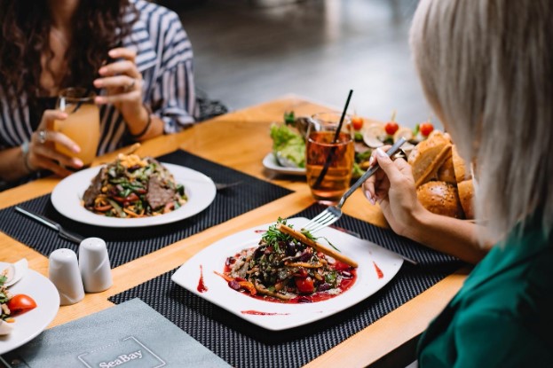 Dine In Options For Your Next Friends Hangout